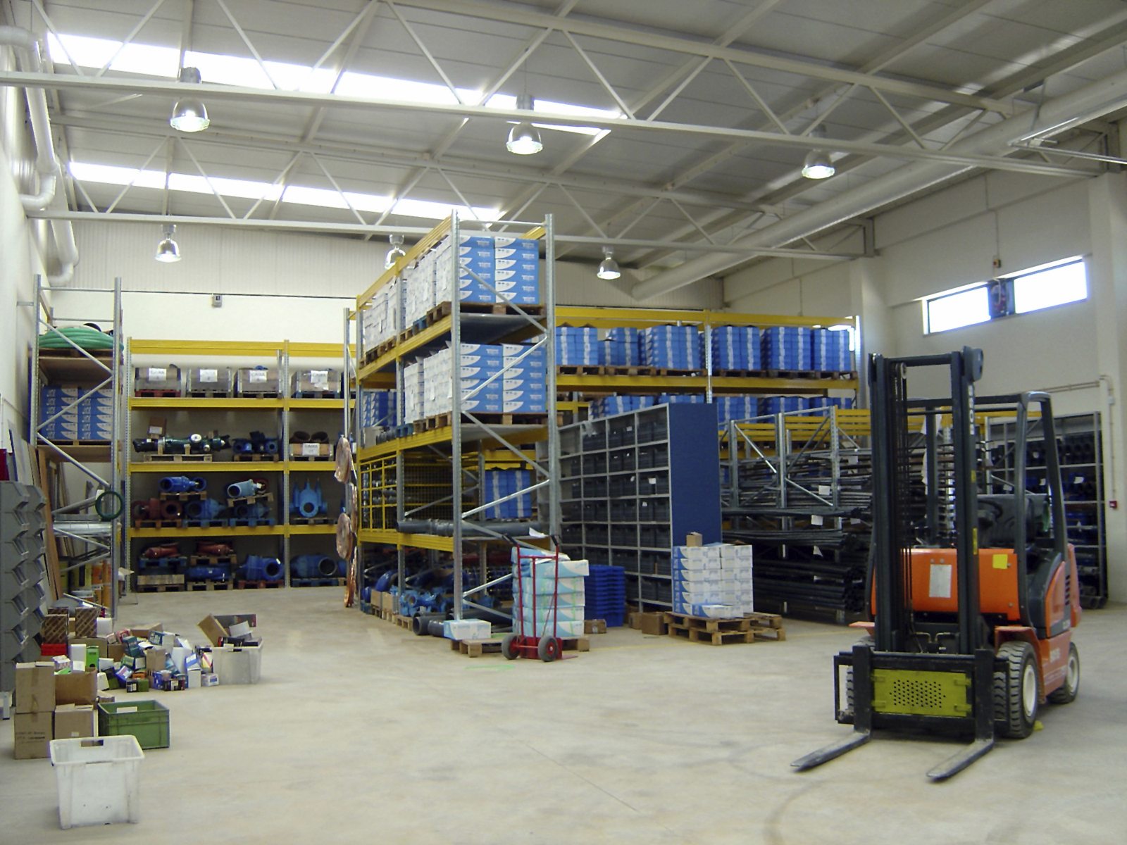 CBRE GI restructures Euro industrial fund